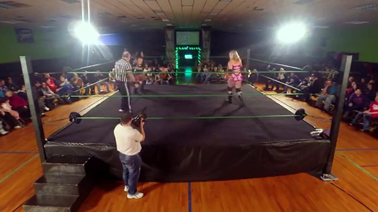 MANDY LEON VS JESSIE KAYE 12-5-14 - video Dailymotion