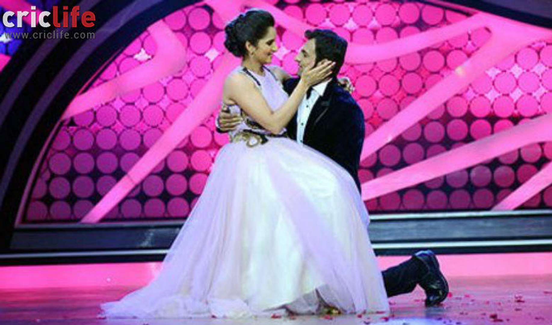 Sania Mirza And Shoaib Malik Dance Video