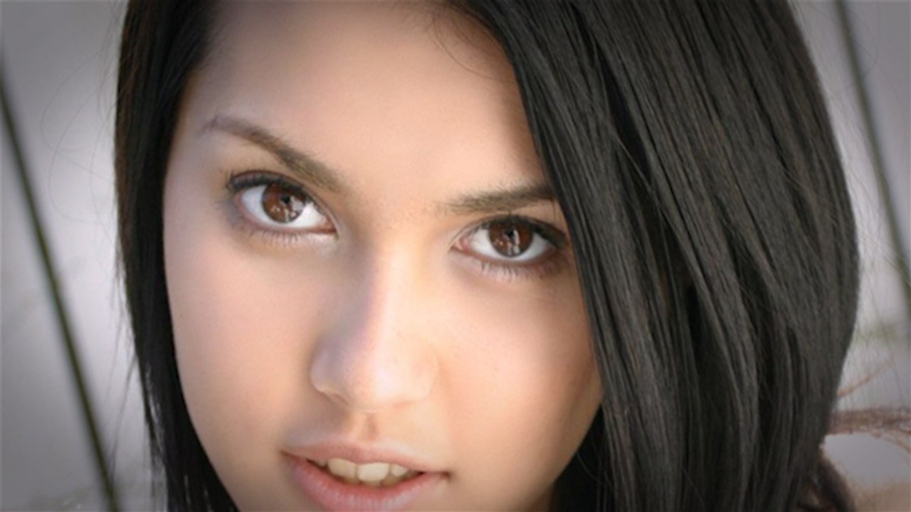 Aksi Miyabi Saat Menabrak Mobil Orang Lain - video Dailymotion