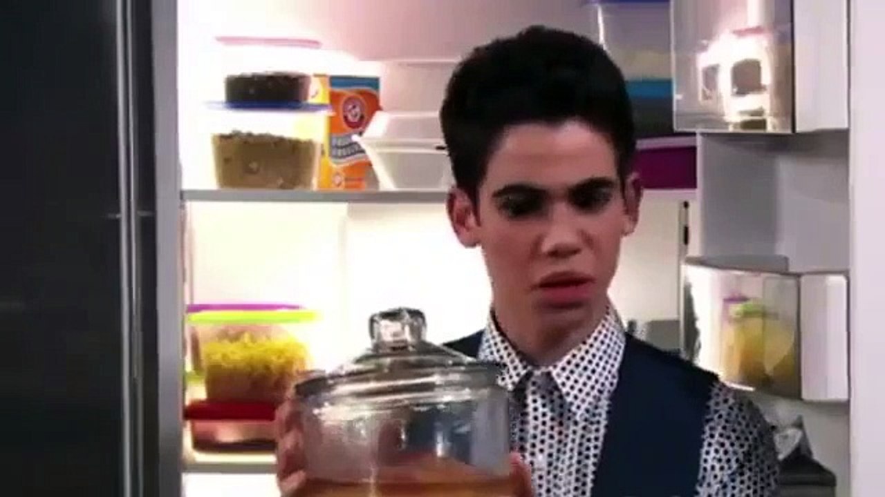 Jessie 4x04 Moby And Scoby - Dailymotion Video