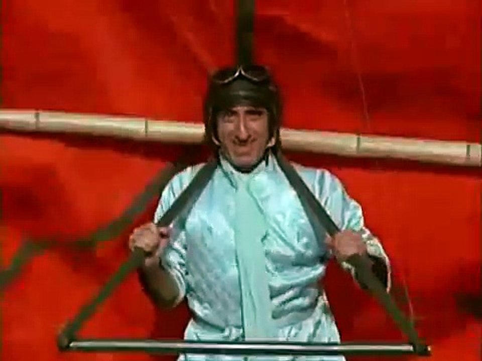 Best of Klinger - M*A*S*H - video Dailymotion
