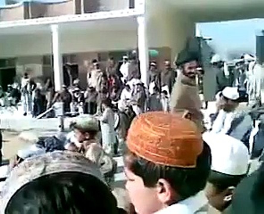 Pashto Best Attan Song Video Clip Khost Afghan 2016 HD - video Dailymotion