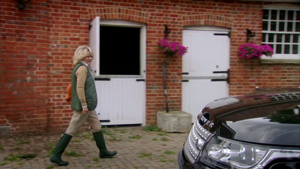 Camilla Parker Bowles babysits Prince George - Tracey Ullman's Show ...