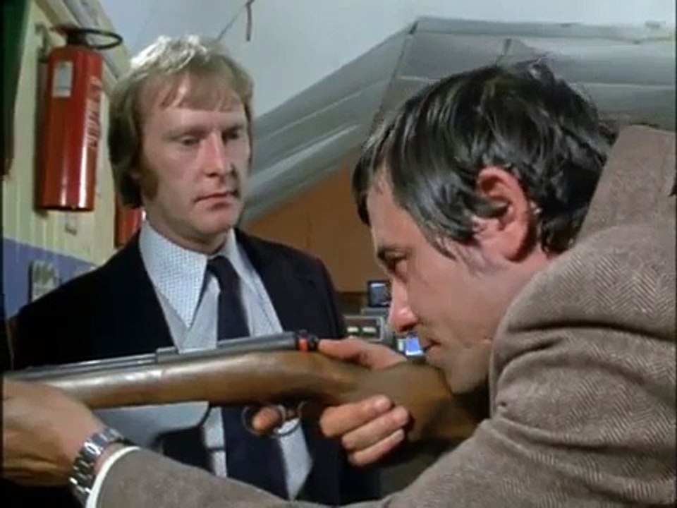 The Sweeney Season 2 Episode 9 Stay Lucky Eh - video Dailymotion