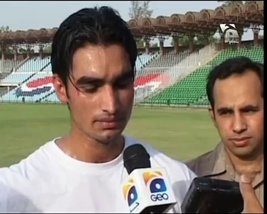 Amir Nazir Very Funny Iinterview Tezabi Cricket - video Dailymotion