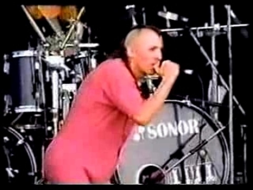 Tool - Sober (Live) - Vidéo Dailymotion