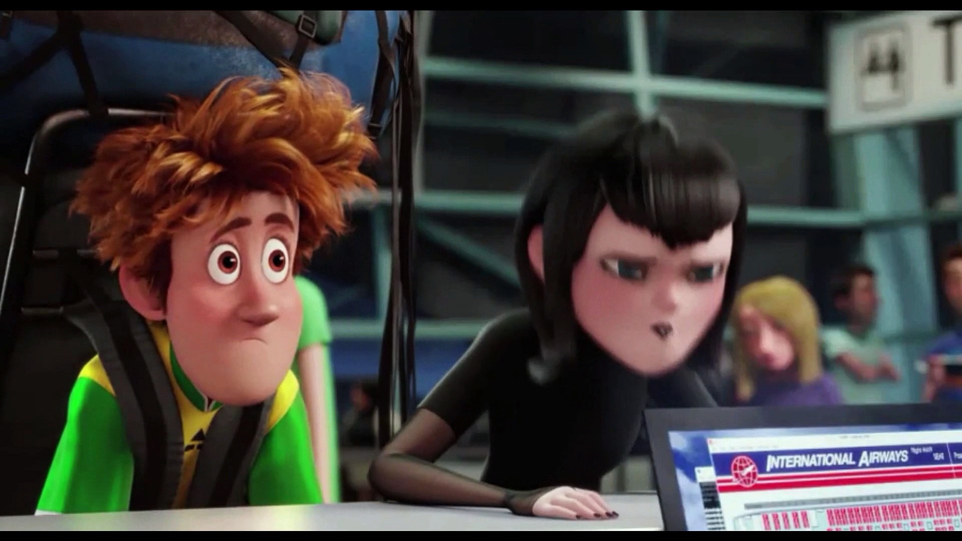 Hotel Transylvania 2 Mavis Cute Detail: When Johnny And Mavis Visit