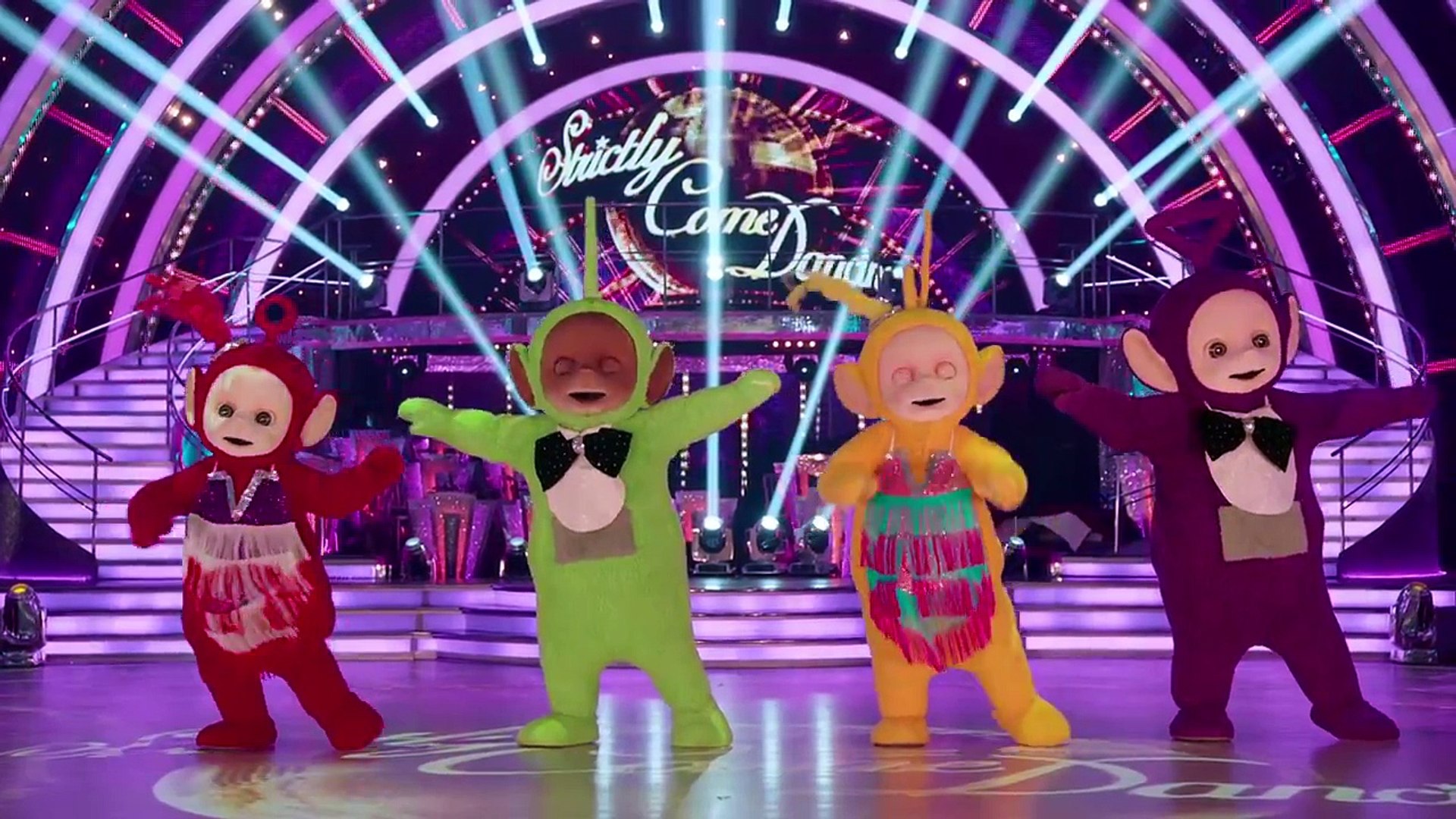 Teletubbies Laa Laa Dance