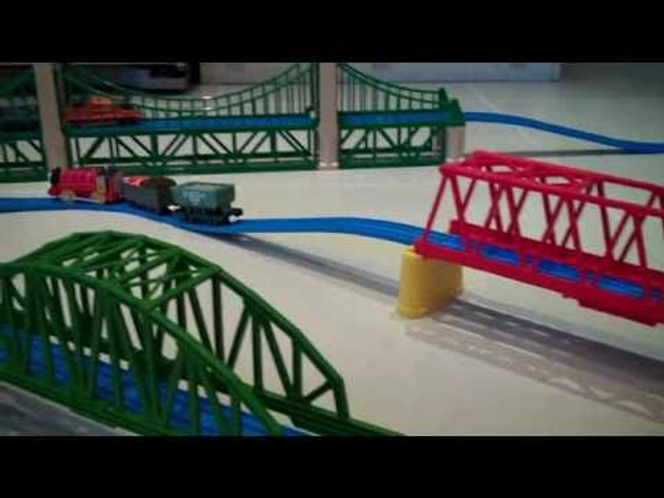 Takara Tomy Thomas The Train Plarail FLORA VICTOR BILLY & Bridges Kids ...