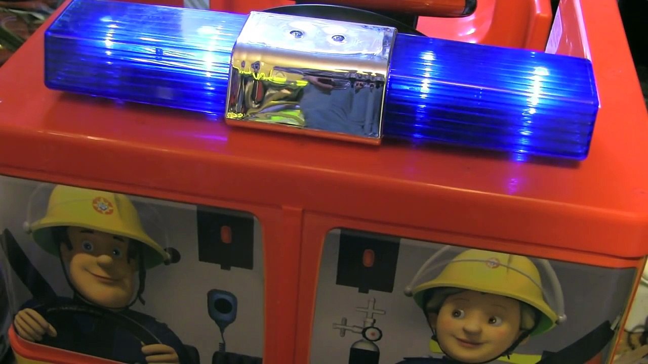 FireMan Sam Jupiter Ride On Fire Engine Toy - With Emergency Lights and ...