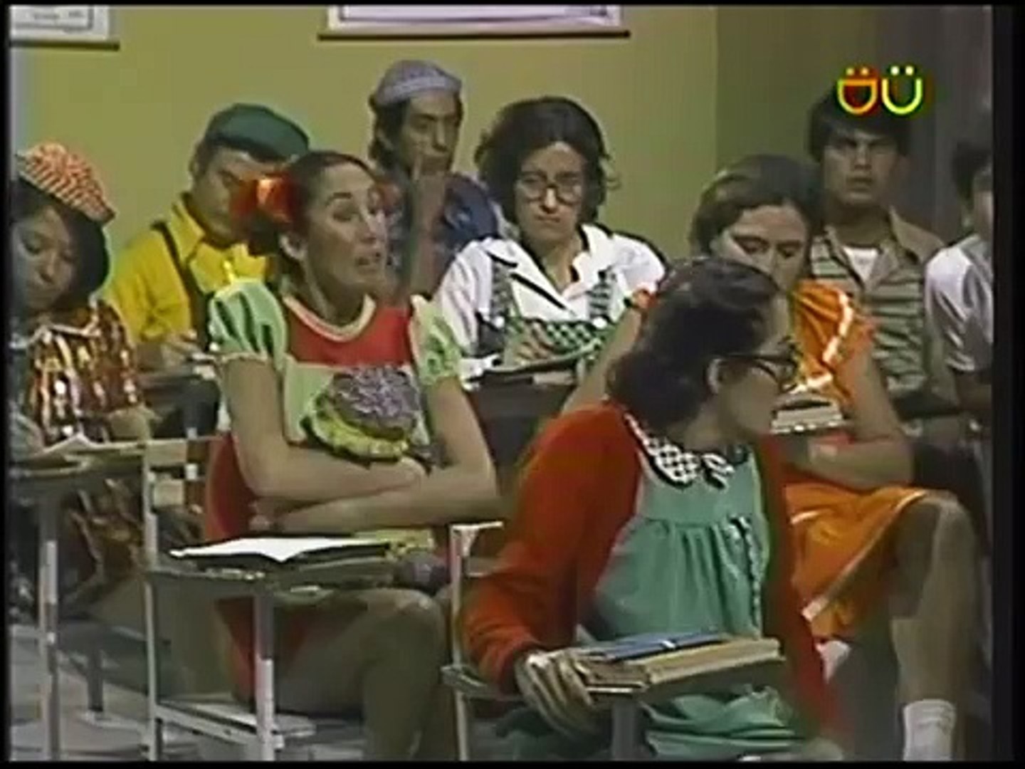 Chespirito 1987 El Chompiras Y El Botija Se Vuelven Honrados 5 Youtube
