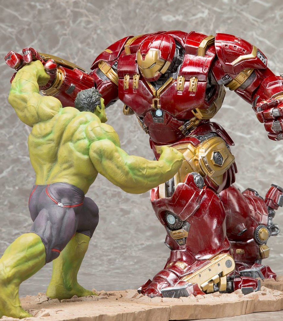 Hulkbuster Armor Vs Hulk Avengers 2