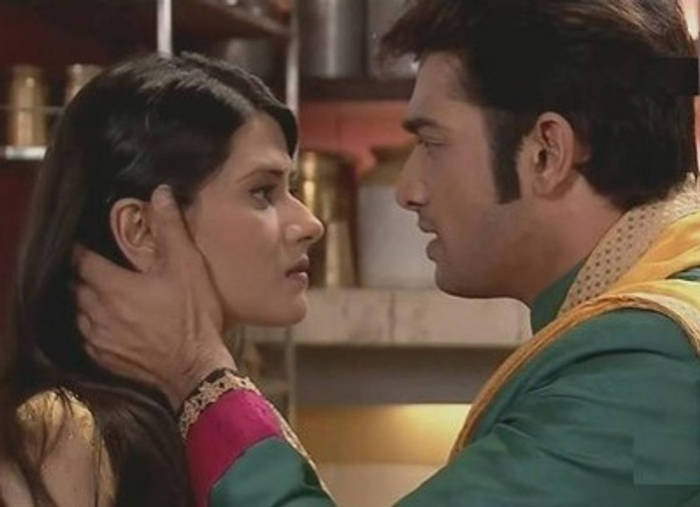 Kasam Tere Pyar Ki 2nd June 2016 Rishi and Tanu Love Song - video Dailymotion