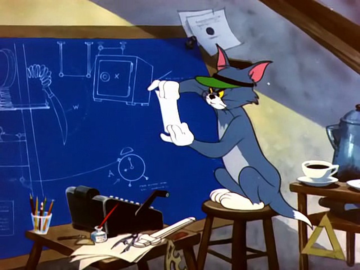 Tom And Jerry Designs On Jerry - Design Talk