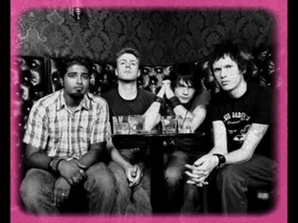 Sum 41, NEW SONG!!! - Vidéo Dailymotion