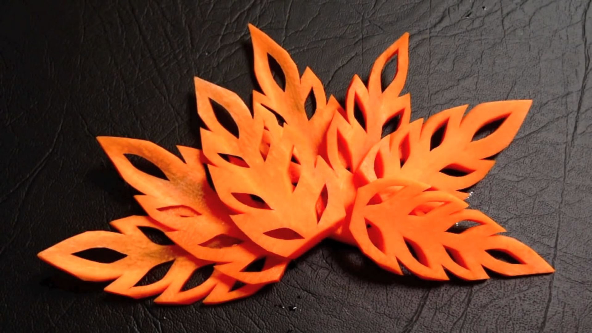 Vegetable Garnish Ideas Rock Melon Centerpiece –Easy Food Garnish