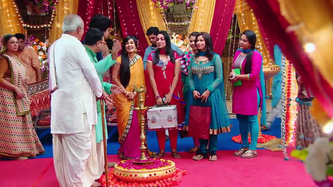 Indická nevesta HD 248 - video Dailymotion