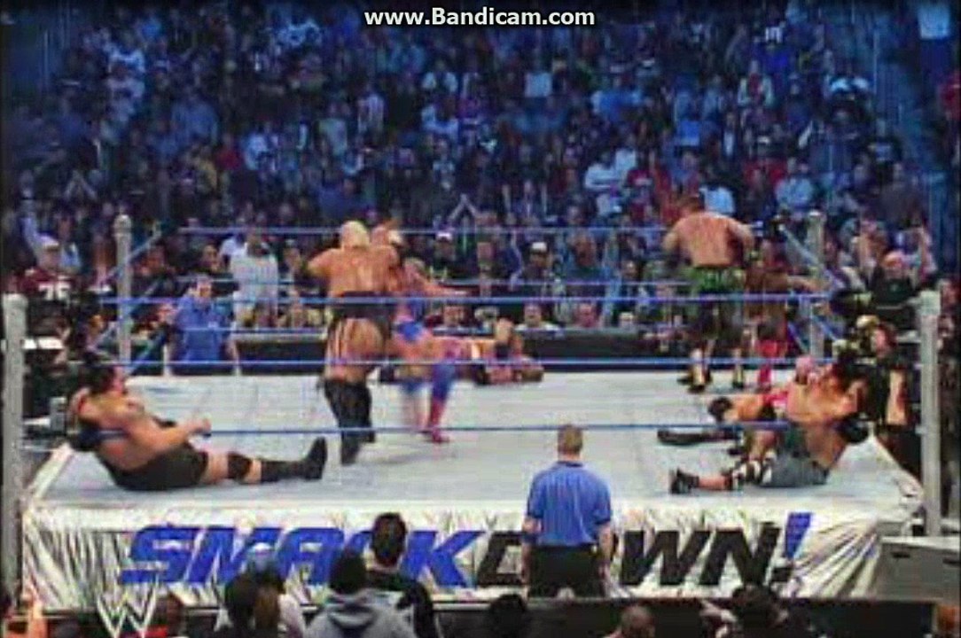 Rikishi stinkfaces Big Show, Shelton Benjamin, and Billy Gunn - video ...