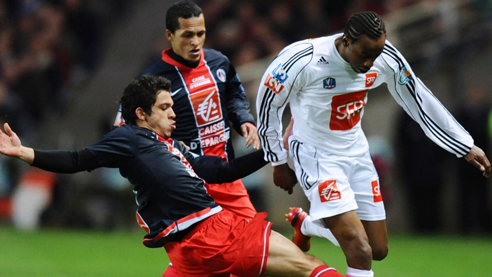 PSG - Roche : "Tout le monde me parle des Brésiliens Souza et Everton"