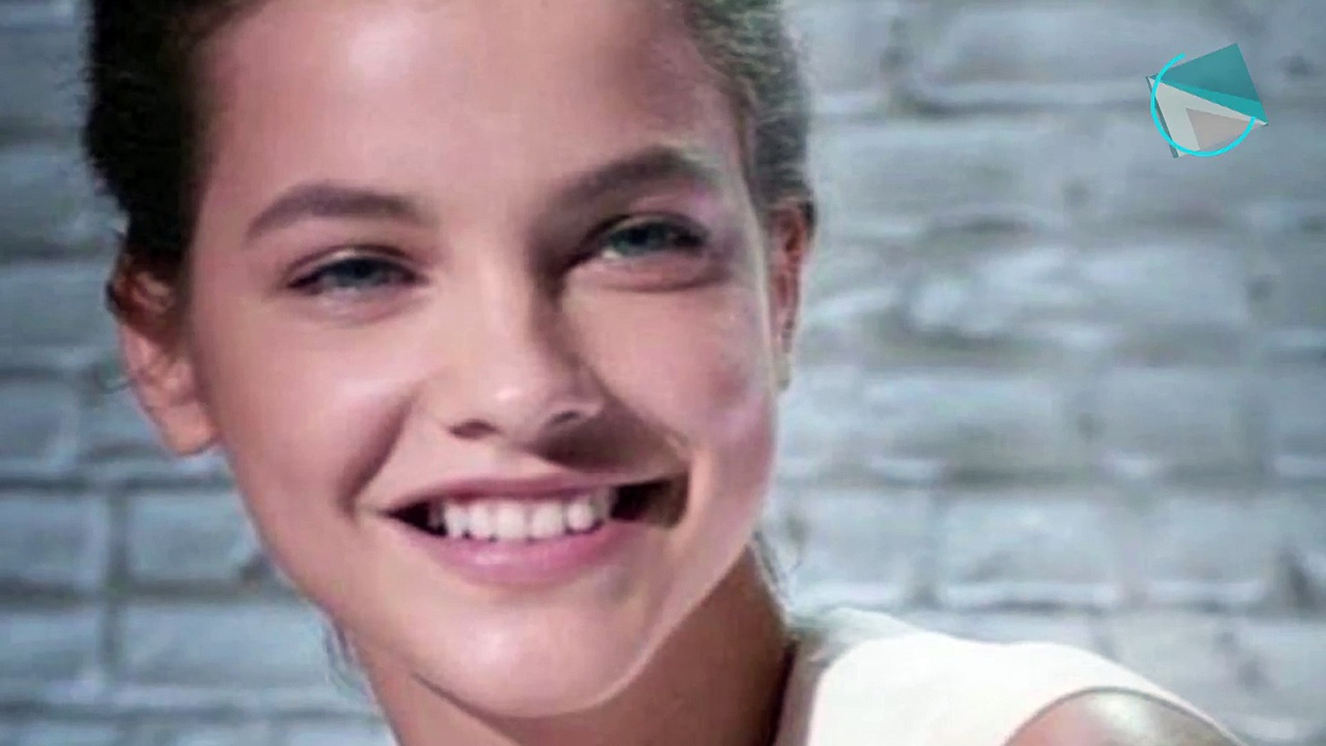 Barbara Palvin Teeth