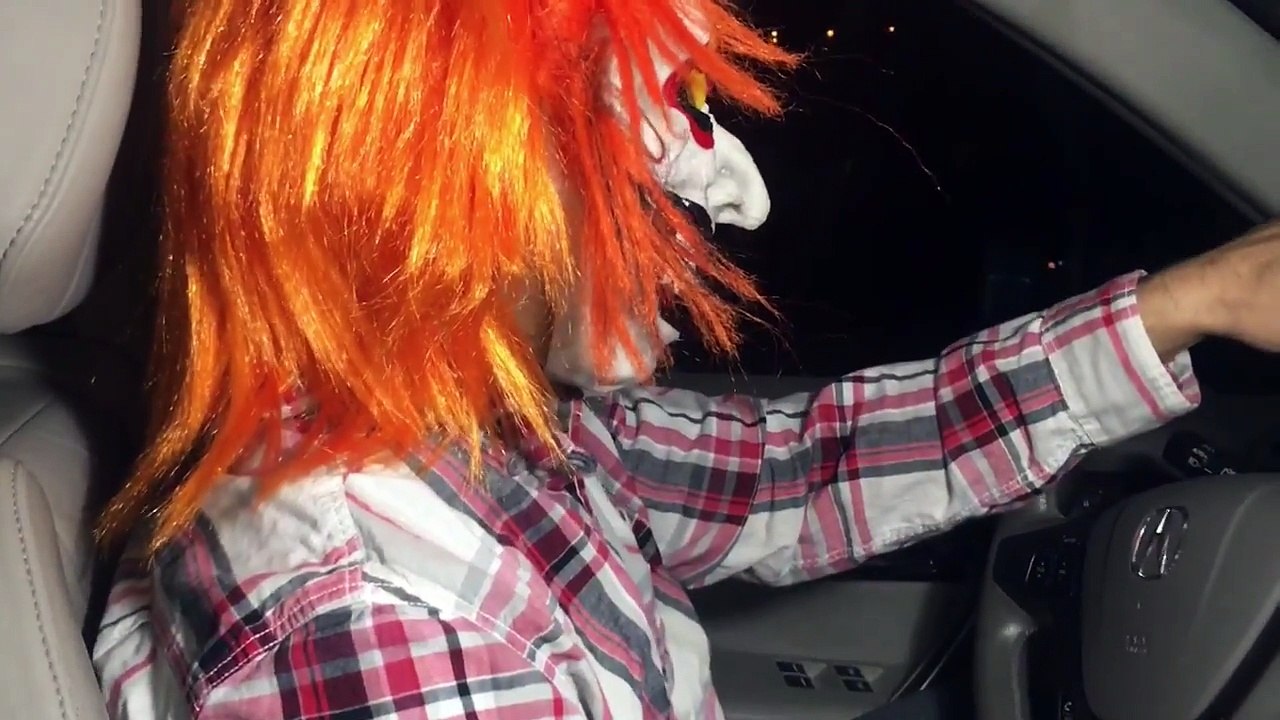 KILLER CLOWN CHASES US IN THE WOODS Kids Freaks Out Family Vlog ...