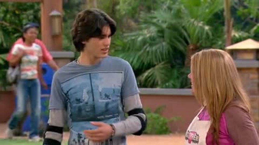 How Old Is Tyler Dog With A Blog