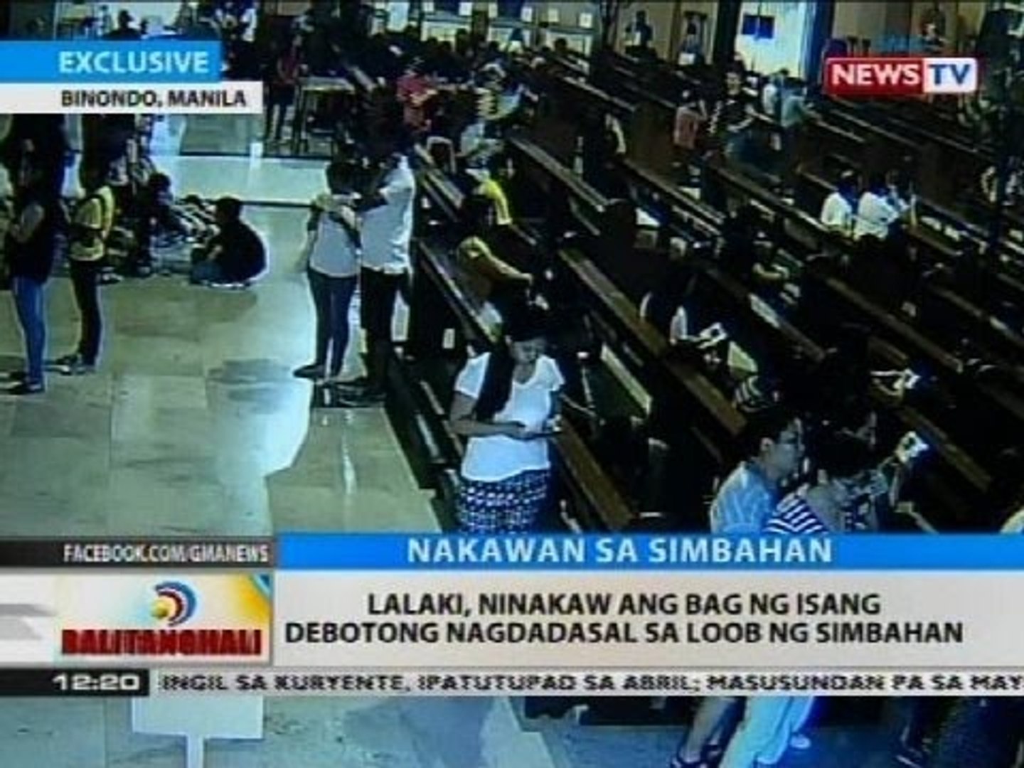 Nagdadasal Sa Simbahan Bihilya Ng Dakilang Kapistahan Ni Maria, Ina Ng