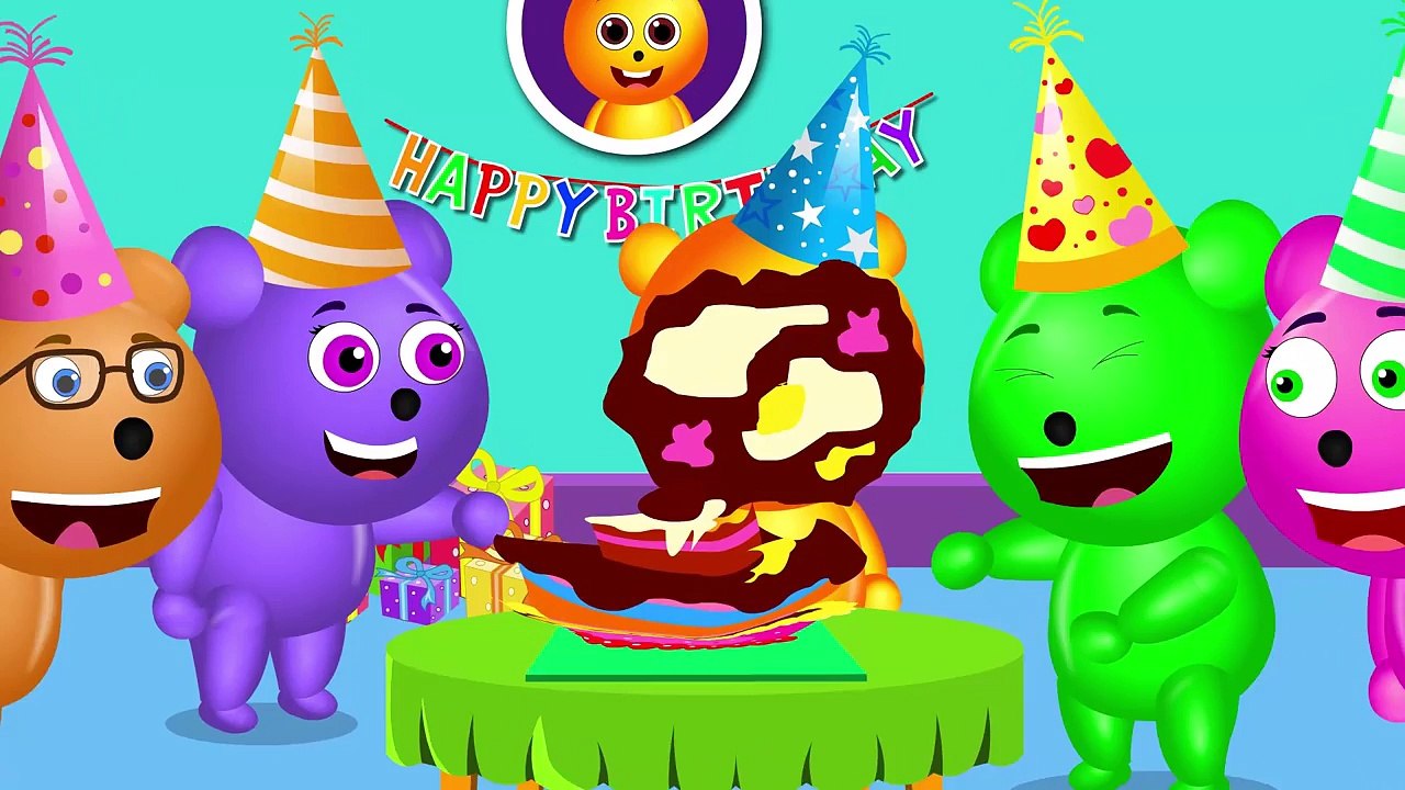 Mega Gummy bear watching movie in 3d finger family nursery rhymes for ...