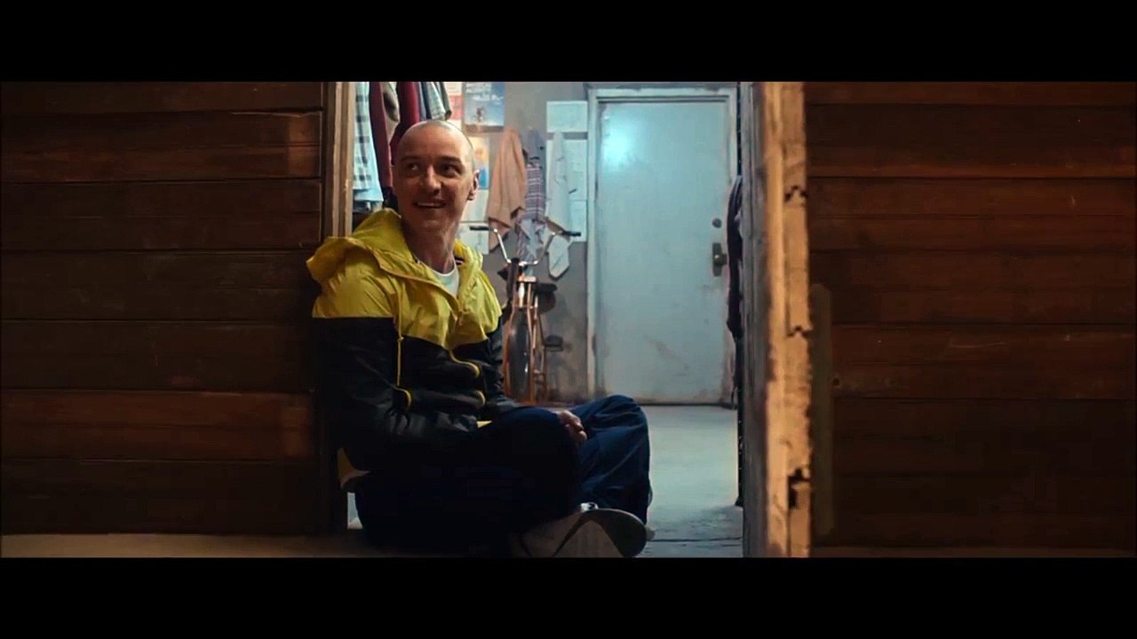 SPLIT - Hedwig Introduces Himself - video Dailymotion
