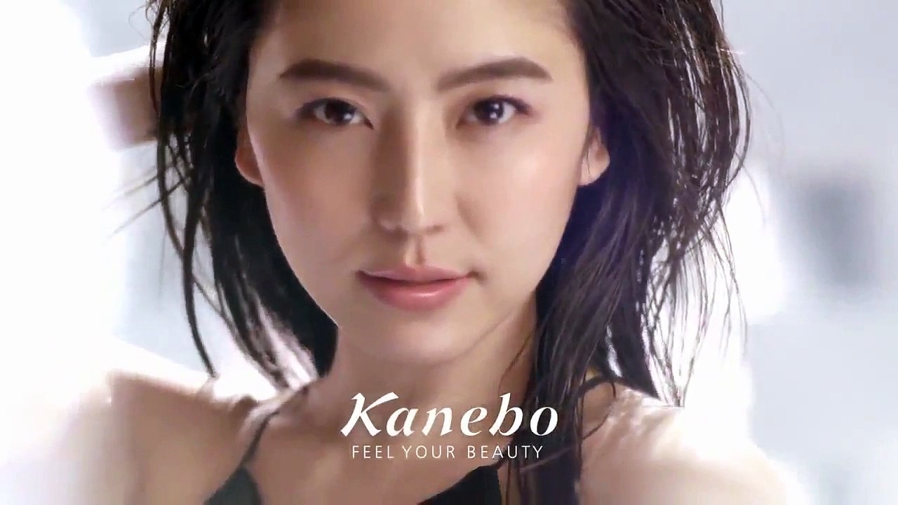 長澤まさみ 滝沢眞規子 CM 】 キレイすぎる！！カネボウ コフレドール 「ルージュ」篇 ビューティオーラ - 動画 Dailymotion