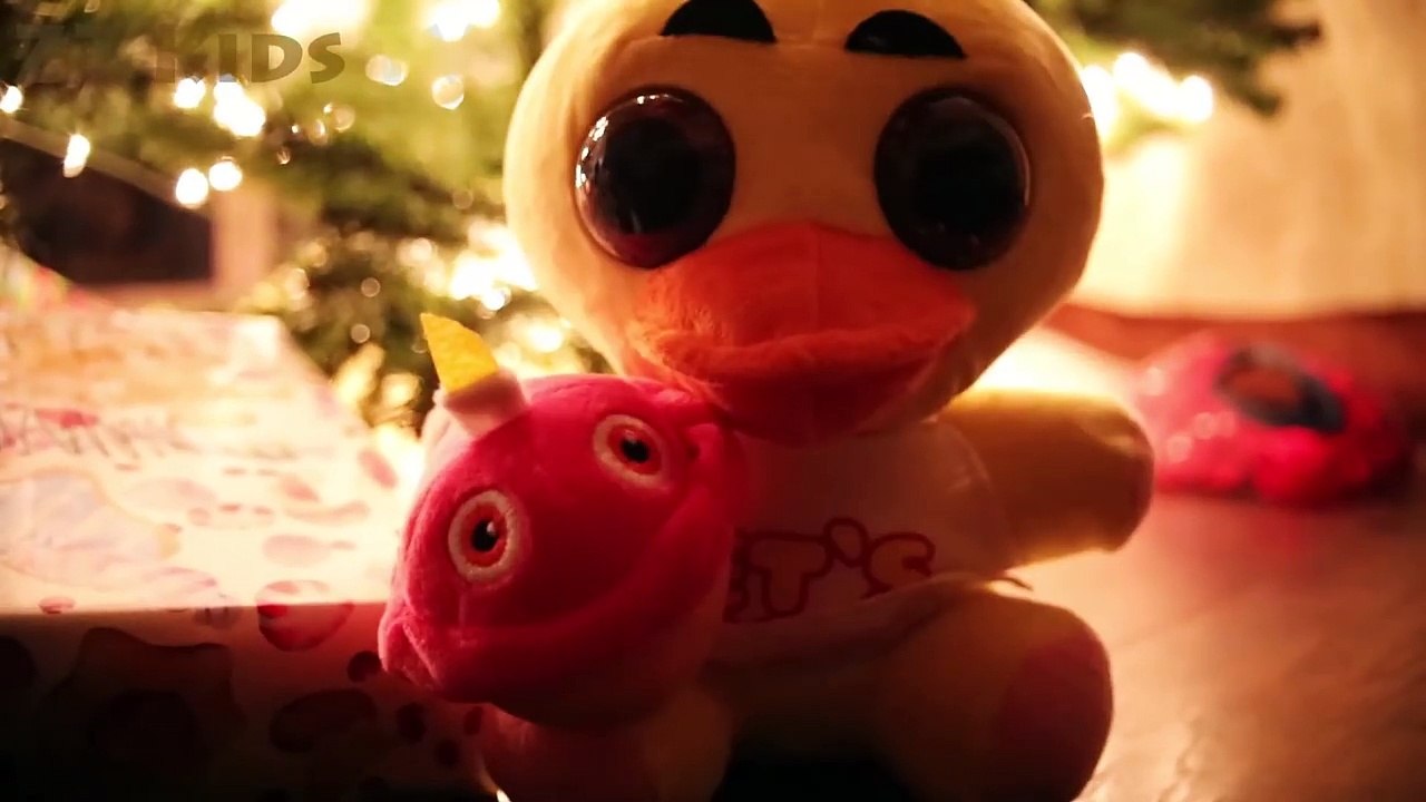 BAD SANTA GRINCH Delivers Christmas TOYS Bad Baby⎜Batman Spiderman FNAF ...