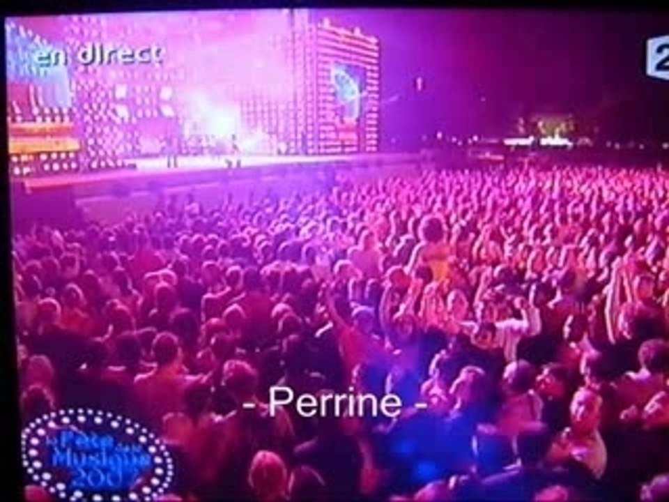 Emilie Capel à la fête de la musique - Vidéo Dailymotion