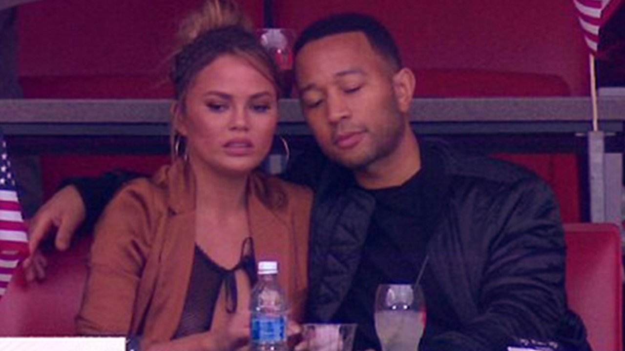 Chrissy Teigen Suffers Wardrobe Malfunction at the Super Bowl - video Dailymotion