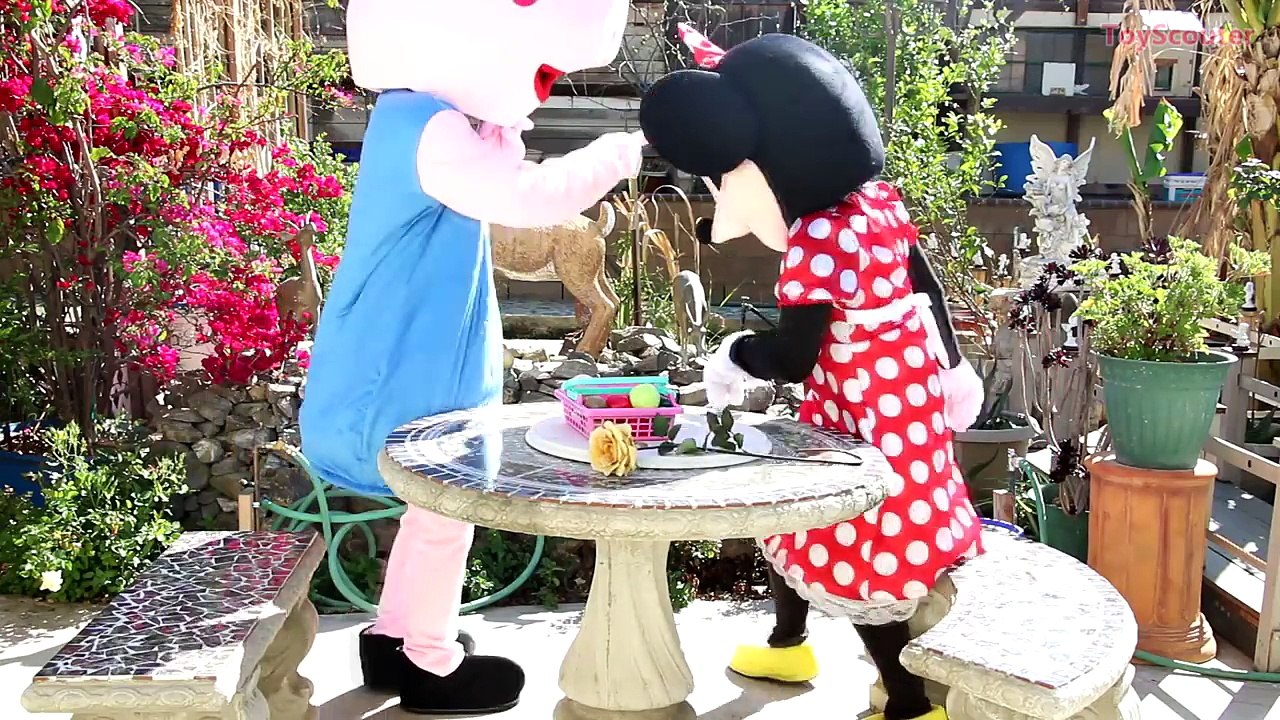 TOYSCOUTER TALENT SHOW w/ Spiderman, Minnie & George Pig as Judges ...