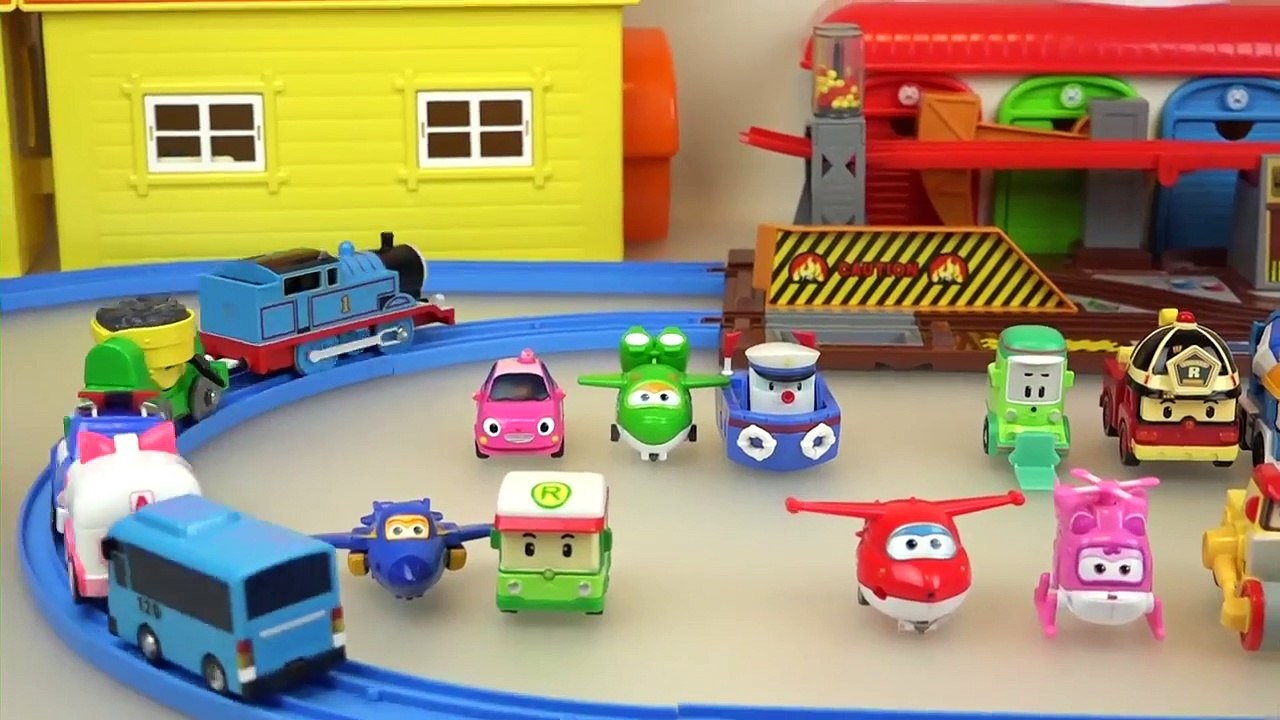 Tomas train and Robocar Poli SuperWings rail toys play-YhyqE2l3034 ...