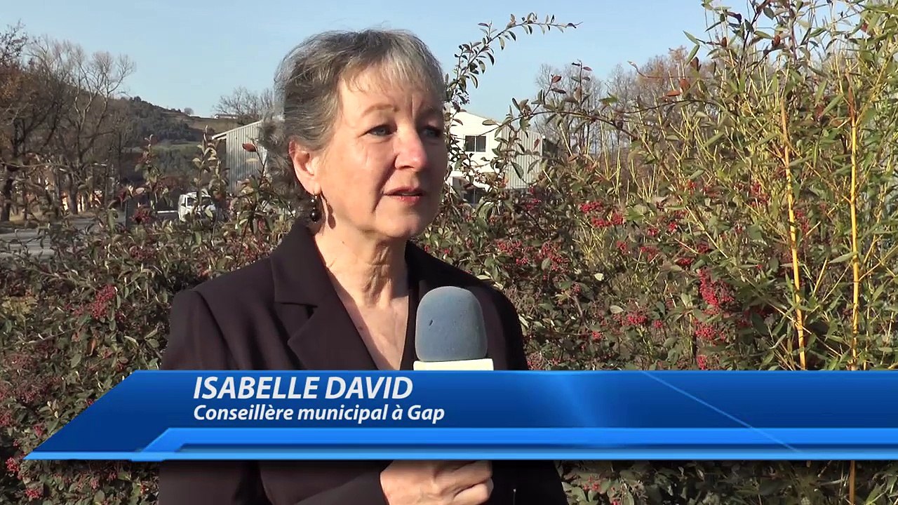 Hautes-Alpes : Isabelle David exige des excuses du maire de Gap - Vidéo ...