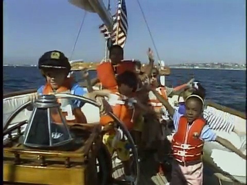 Lets Play Ball | Kidsongs | Best Songs for Kids - Vidéo Dailymotion