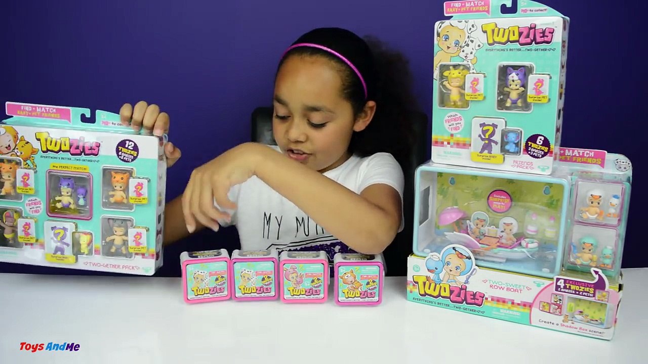 TWOZIES Two Sweet Row Boat - Exclusive Babies & Pets - Twozies Friends ...