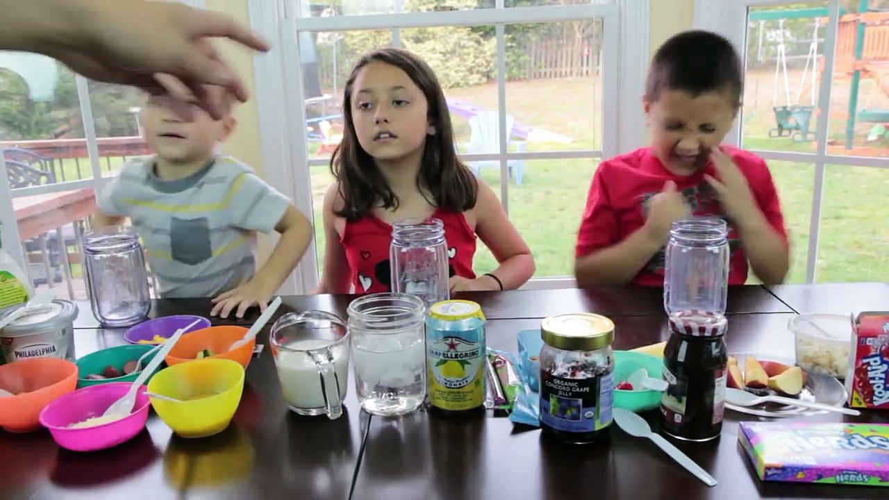 Smoothie Challenge | FUNNEL VISION Cry Babies :P Mike, Lex & Chase ...