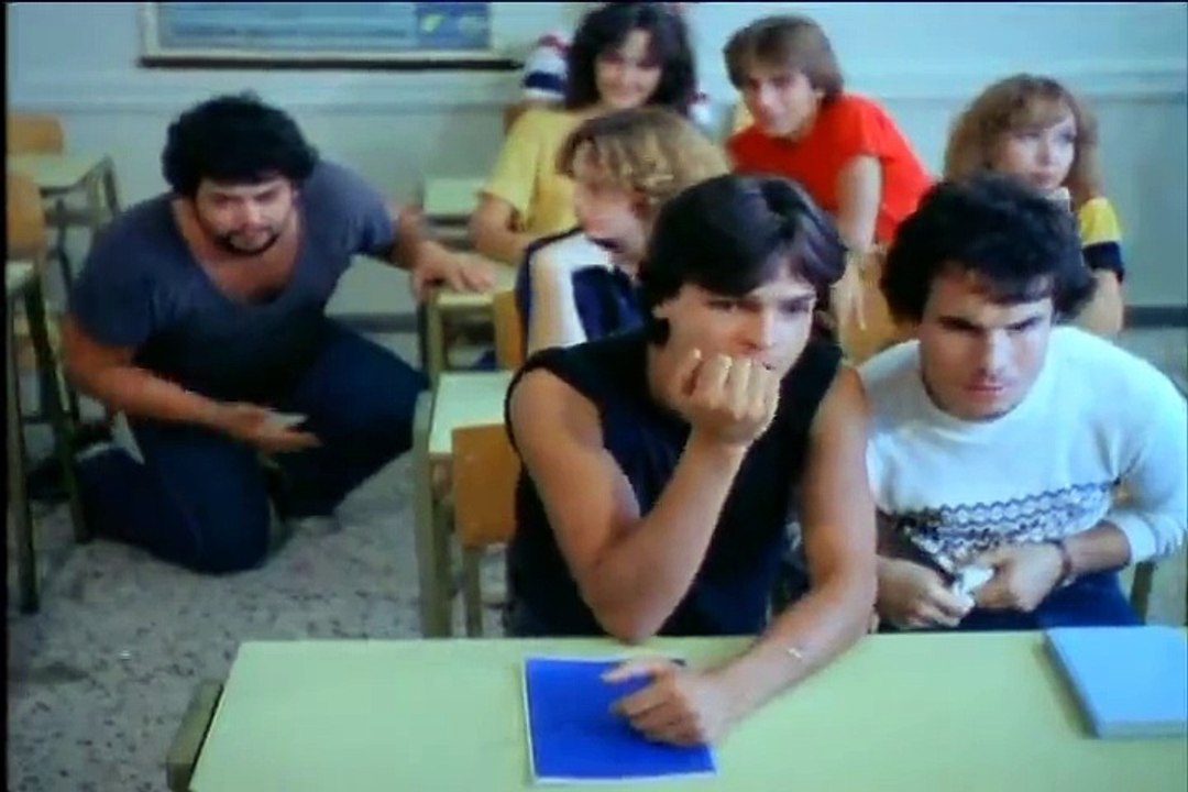Ροδα τσαντα και κοπανα - video Dailymotion