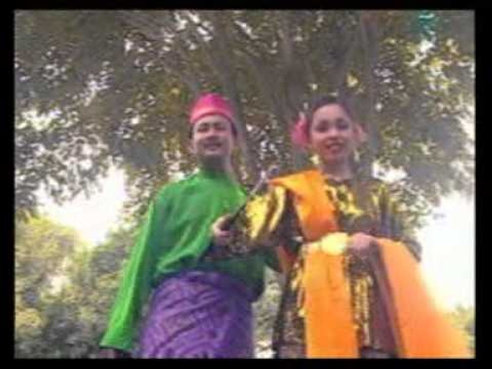S. Jibeng & M. Shariff - Selamat Hari Raya [Official Music Video ...