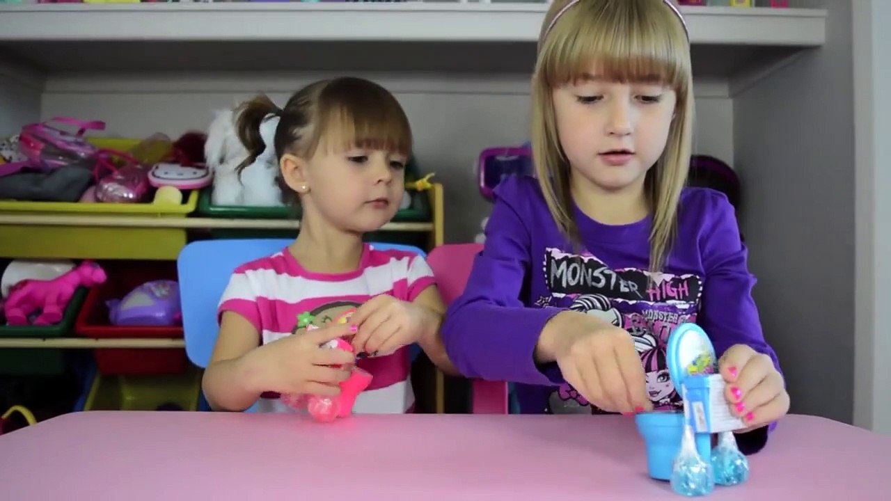 Kids Eating Candy From Toilets!! Sour Flush Candy - FunKidToys-h6r ...