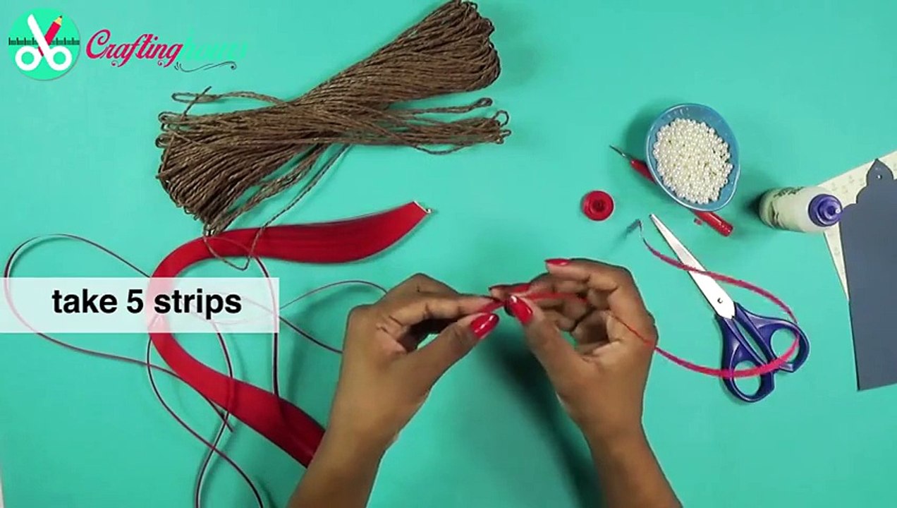 3D Snowflake DIY Tutorial He 3D Paper Snowflakes For Homema Video 
