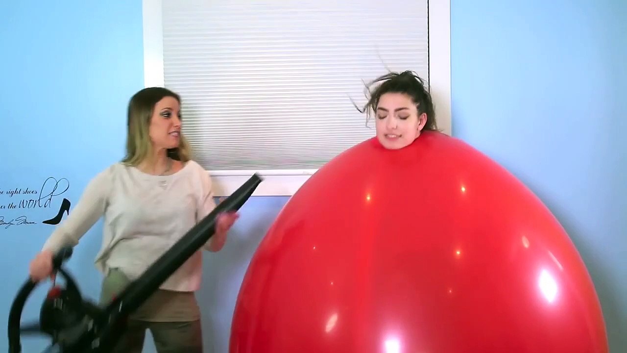 Giant Balloon Challenge!-pHH9P3d5zN0 - video Dailymotion