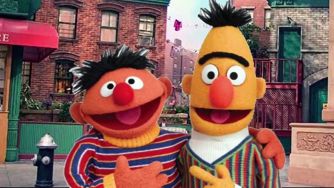 Finger Family Sesame Streets Elmo Bert and Ernie Surprise Eggs Nursery ...