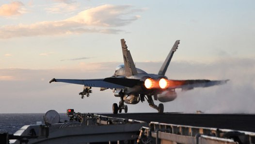 F18 Aircraft carrier landing accident (HD ) - video dailymotion