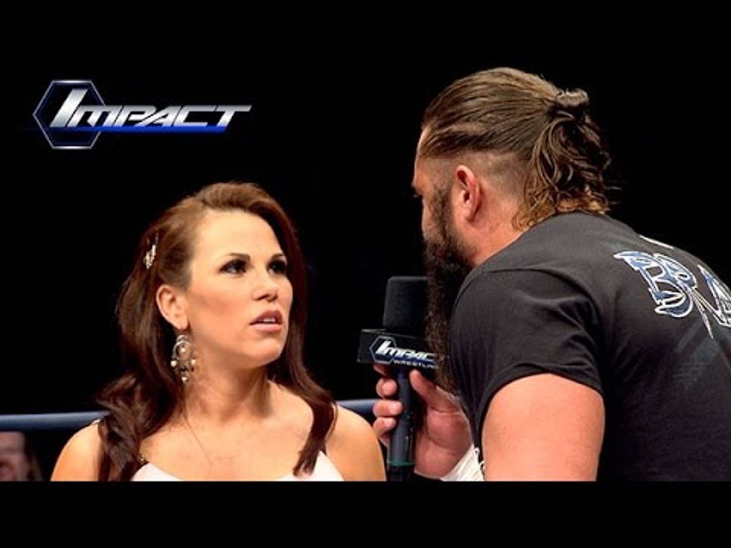 Mickie James And Magnus