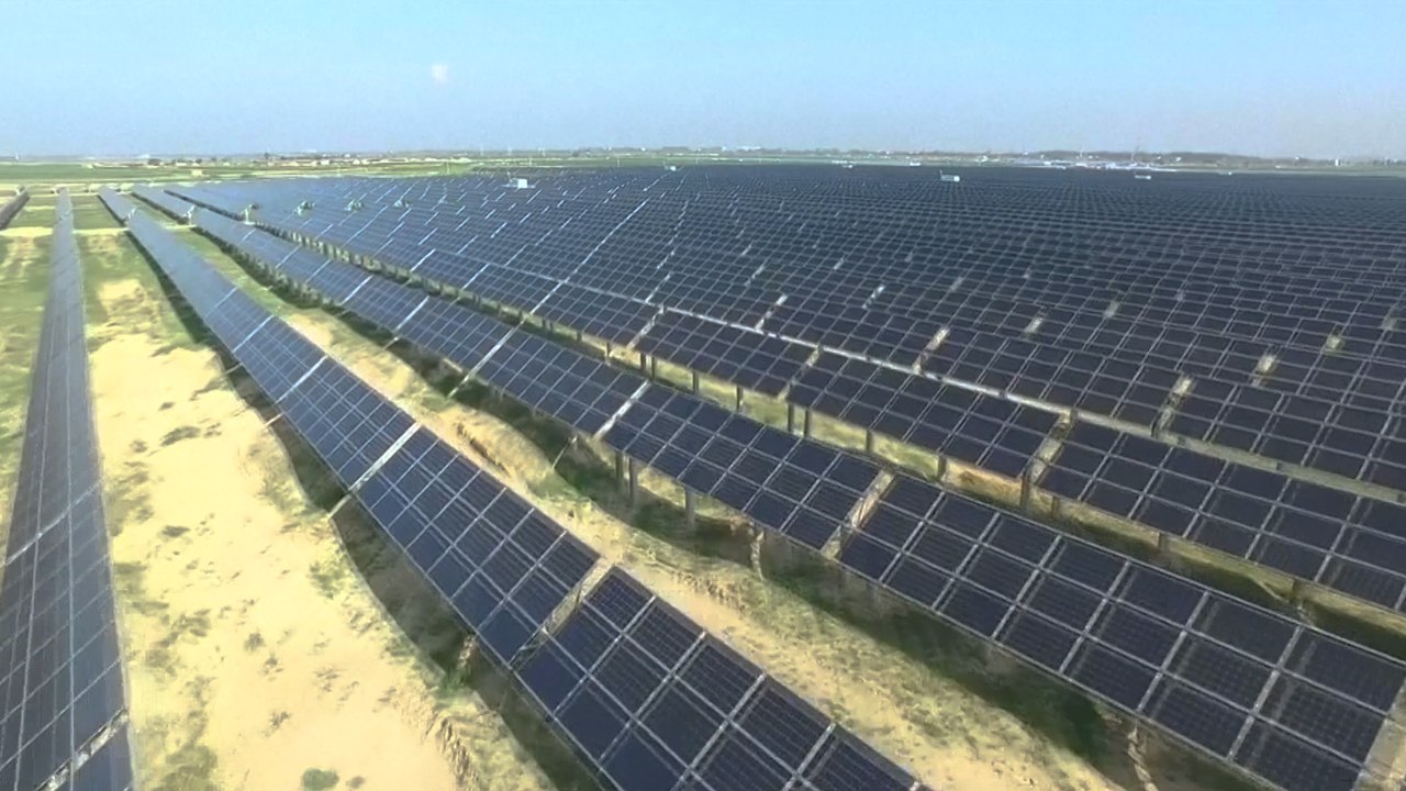 This Panda-Shaped Solar Farm Is Starting A New Trend - video Dailymotion