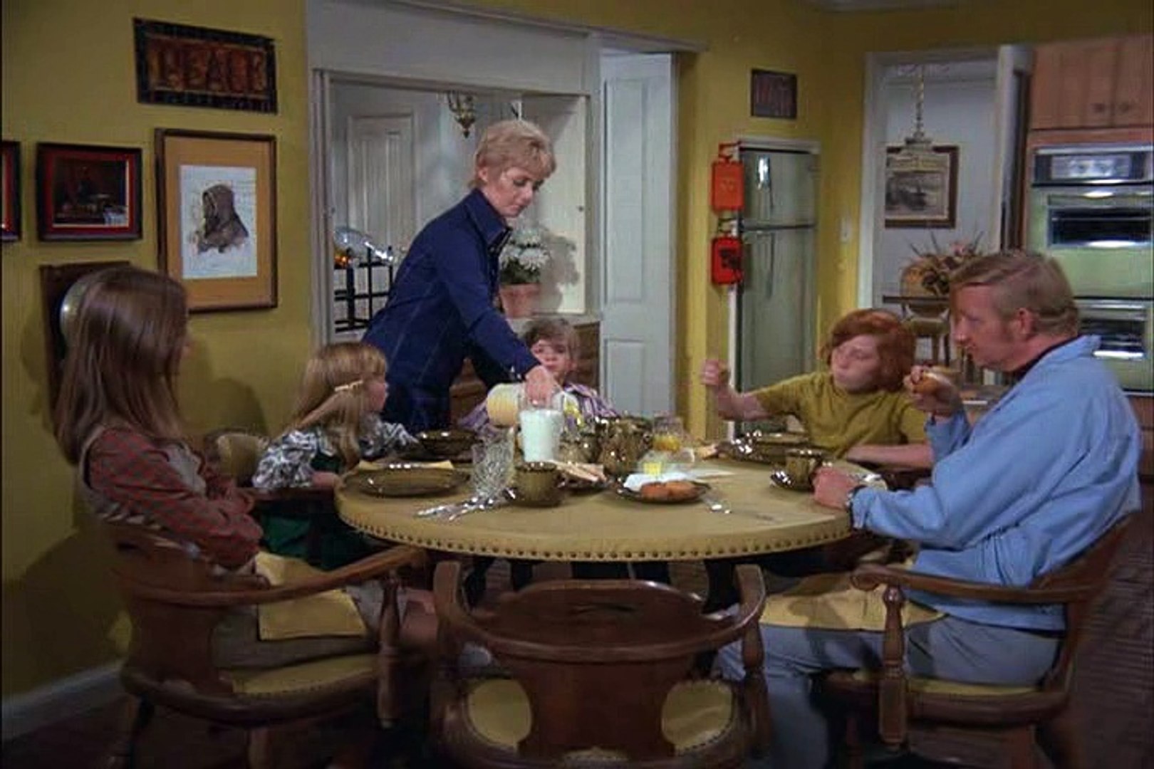 Partridge Family Kitchen