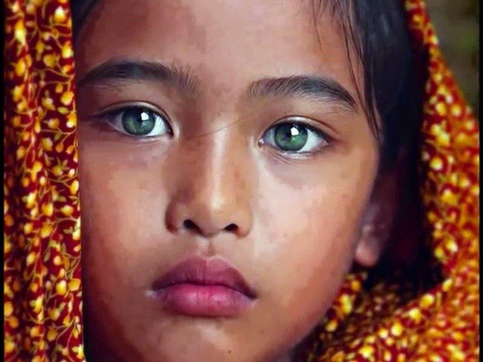 Prettiest Eyes In The World Contest